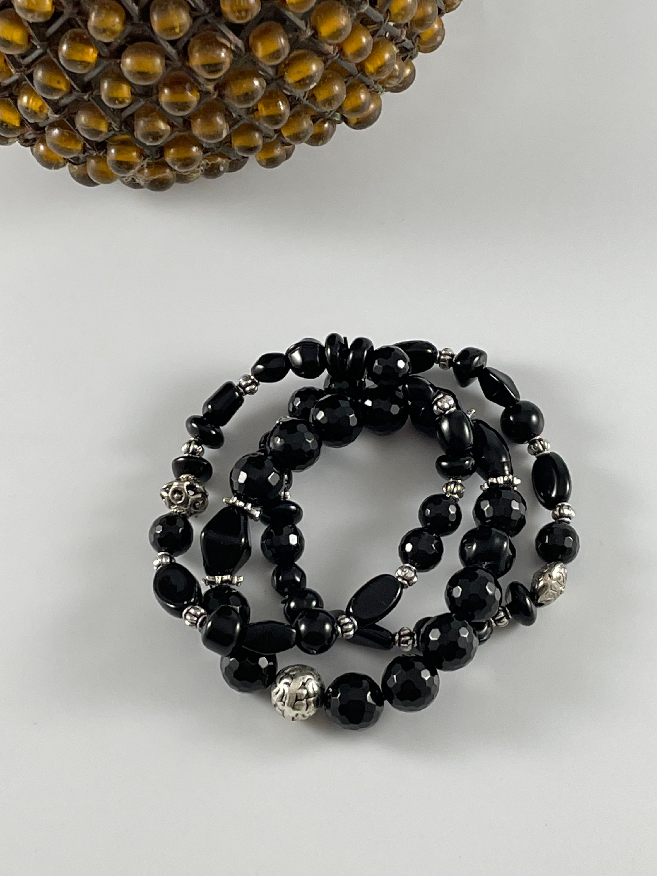 The Prestigious Color of Black - Beautifully Handmade Stretchy Bracelet ...