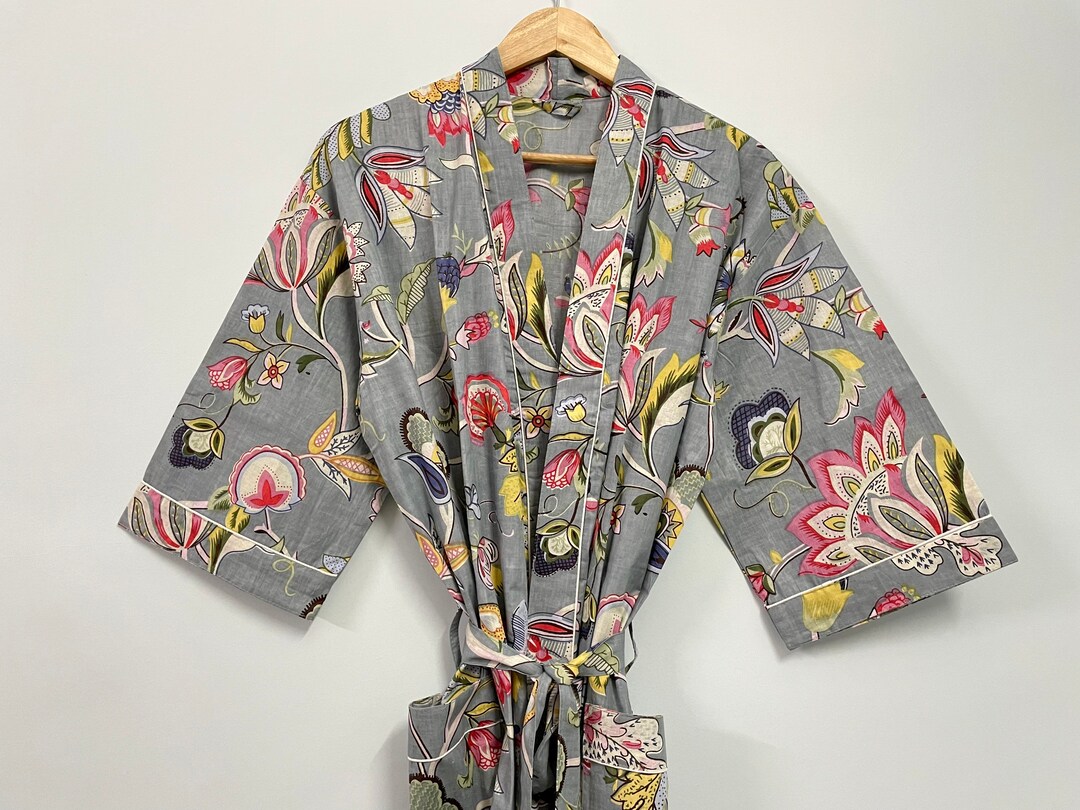 Cotton Grey Fruit Printed Kimono Robes, Soft & Comfortable Bath Robes ...