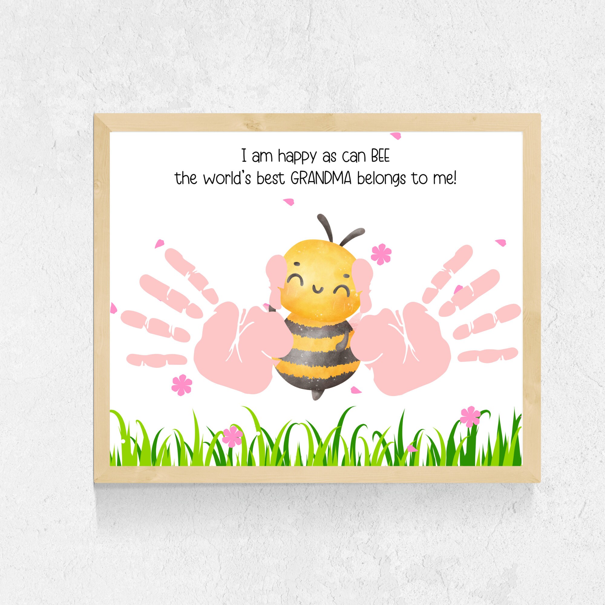 Handprint Art Printable for Grandmother| Bee Mothers Day Handprint Art ...