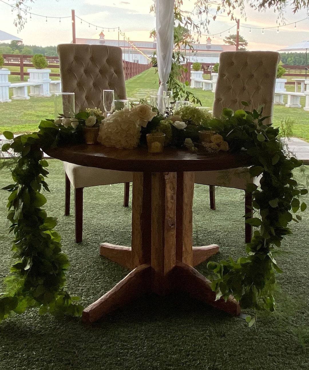 Solid Wood Round Sweetheart Table With Pedestal Legs - Etsy