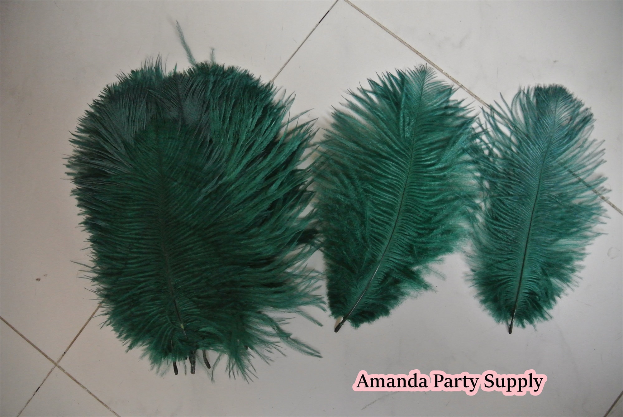 100 Pcs Dark Green Emerald Green Ostrich Feathers Plumes for Wedding ...