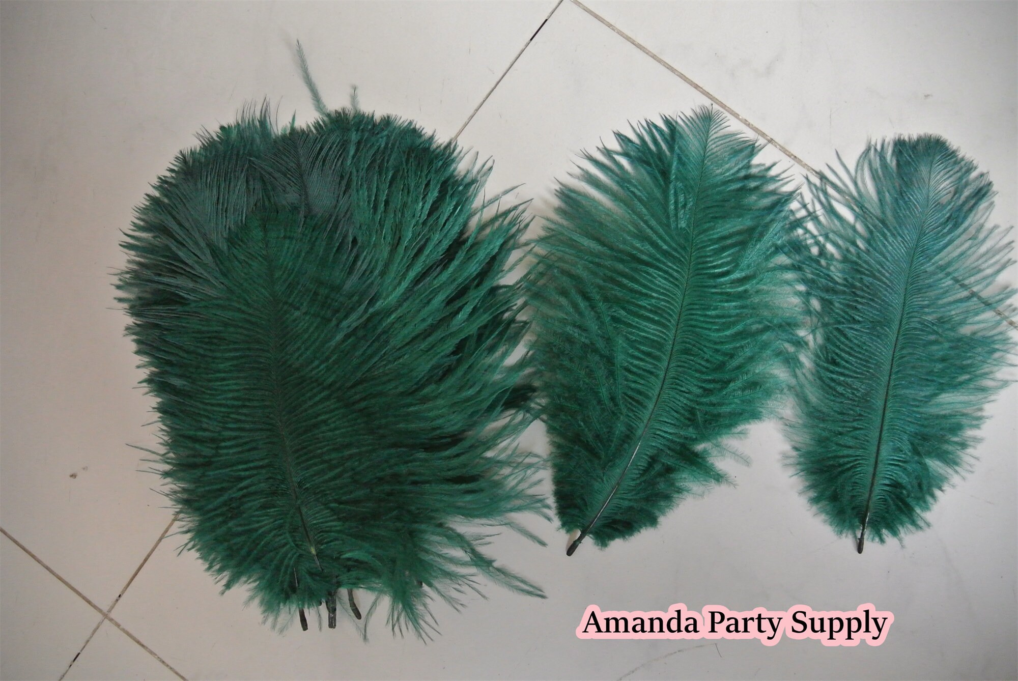 100 Pcs Dark Green Emerald Green Ostrich Feathers Plumes for Wedding ...