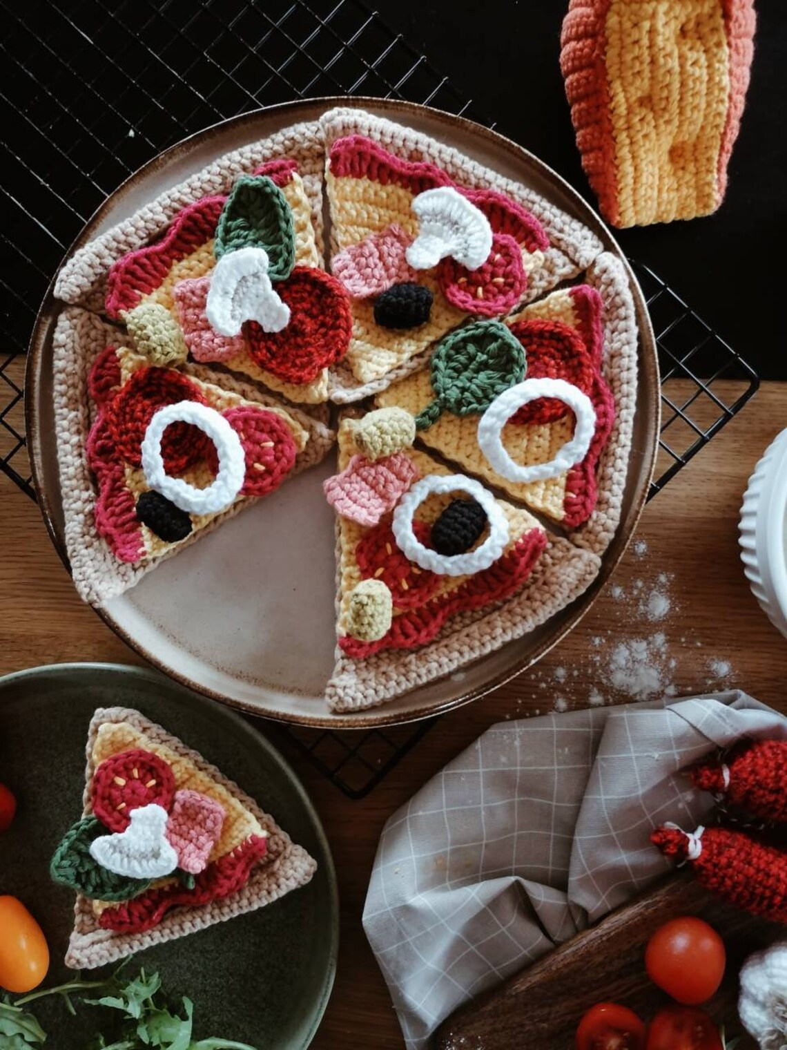 Crochet Pizza 1 pcs for play kids kitchen accessories | Etsy