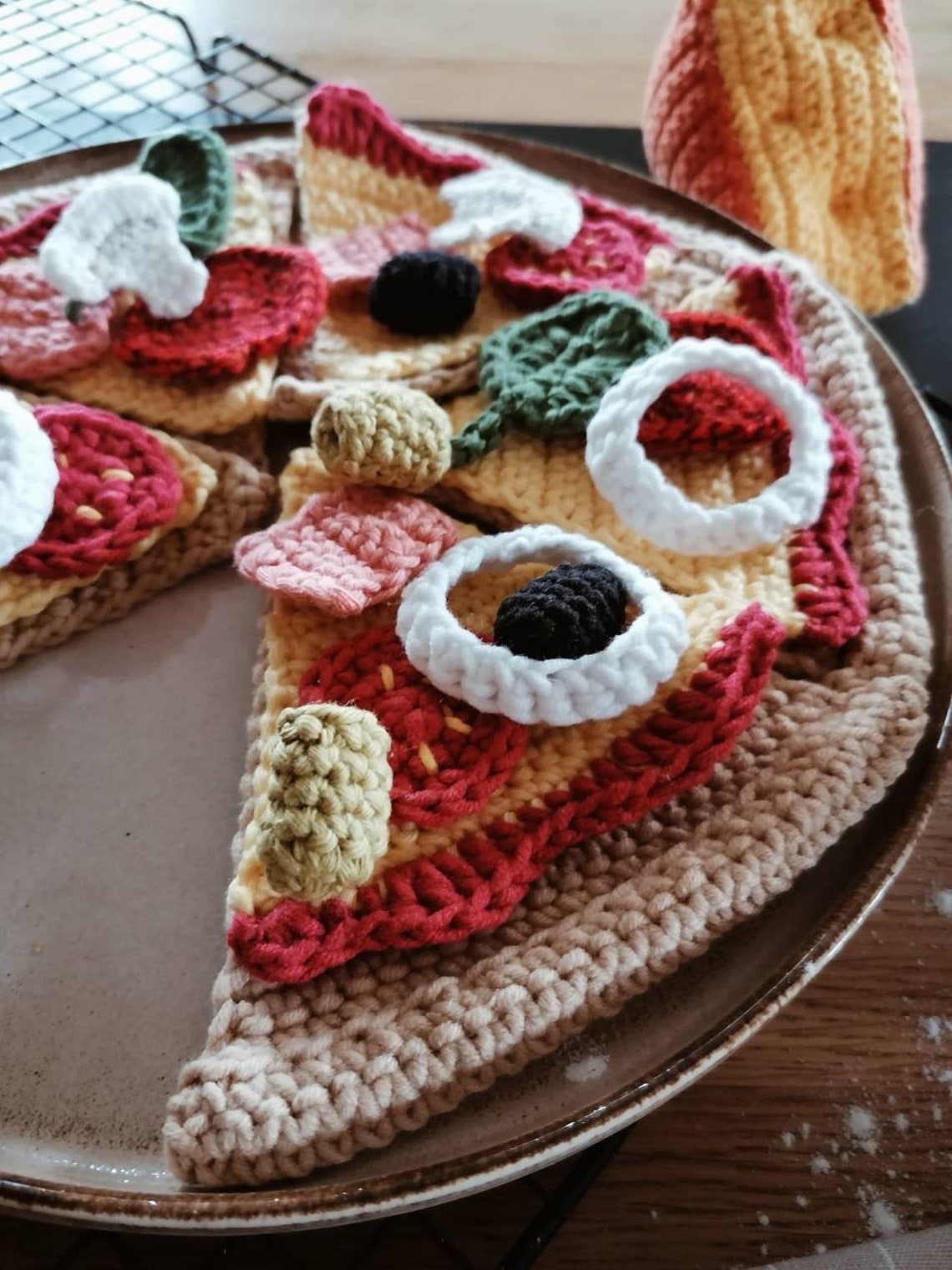Crochet Pizza 1 pcs for play kids kitchen accessories | Etsy