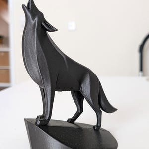 Low Poly Wolf Howling Sculpture Minimalist Animal Home Decor - Etsy