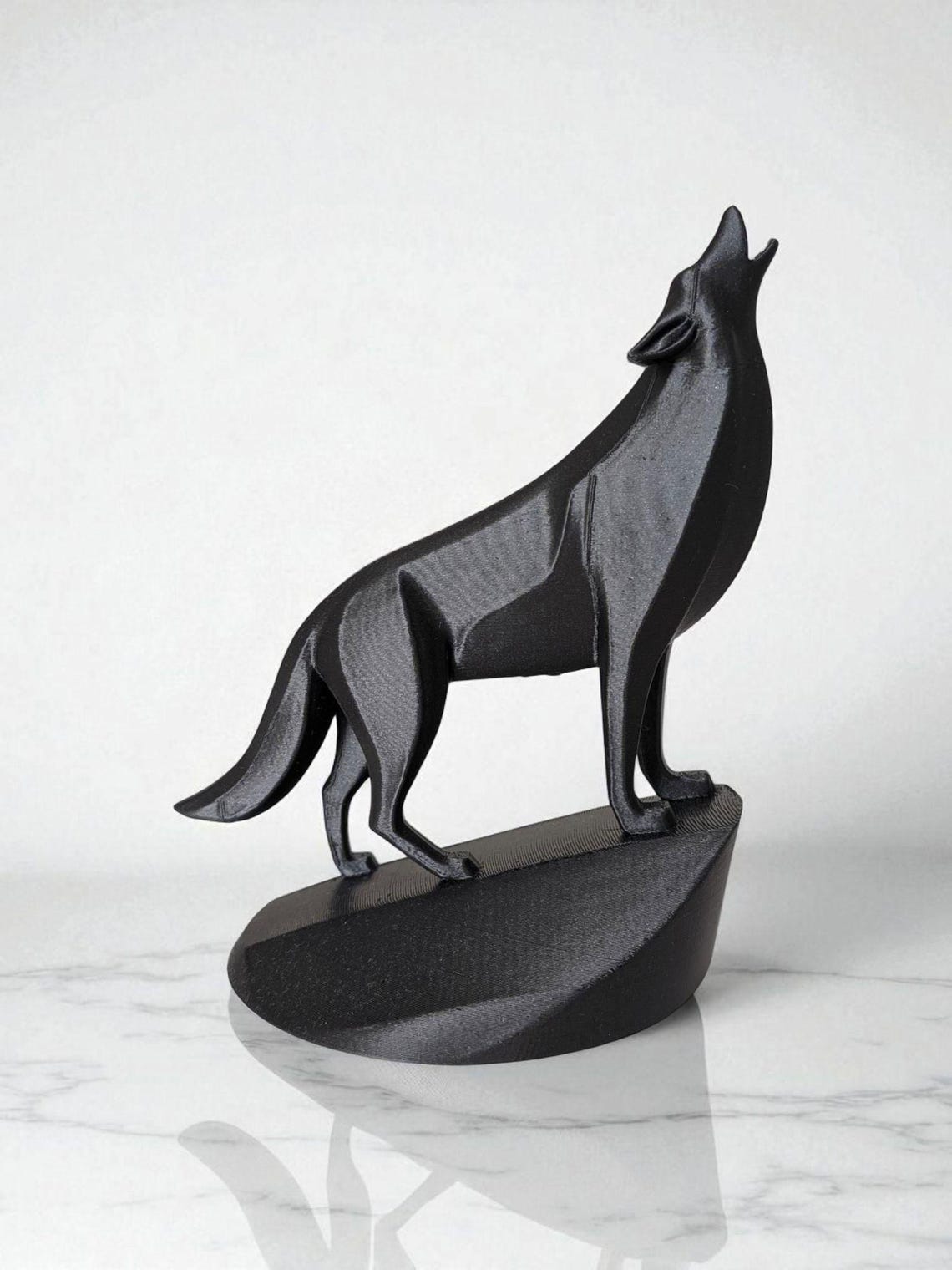 Low Poly Wolf Howling Sculpture Minimalist Animal Home Decor - Etsy