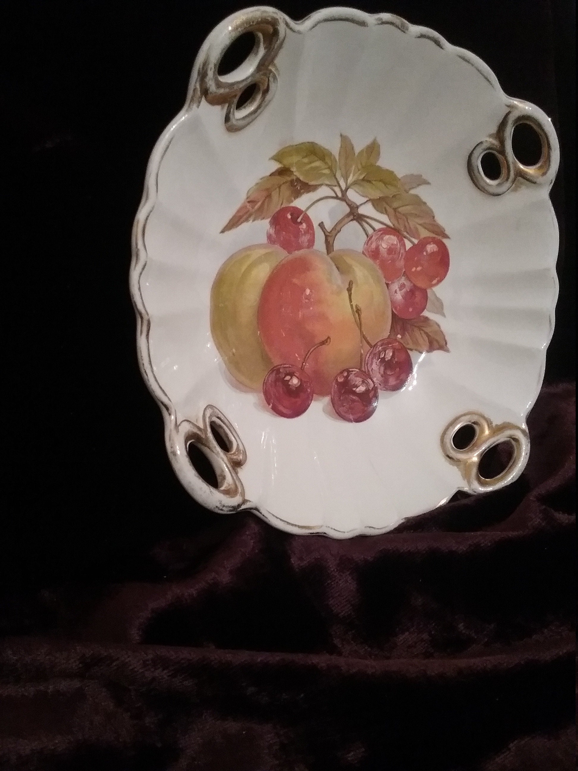 Crown Devon Dish Crown Devon S. Fielding Co Ltd Crown Devon - Etsy ... Crown Devon Dish Crown Devon S. Fielding Co Ltd Crown Devon - Etsy ...