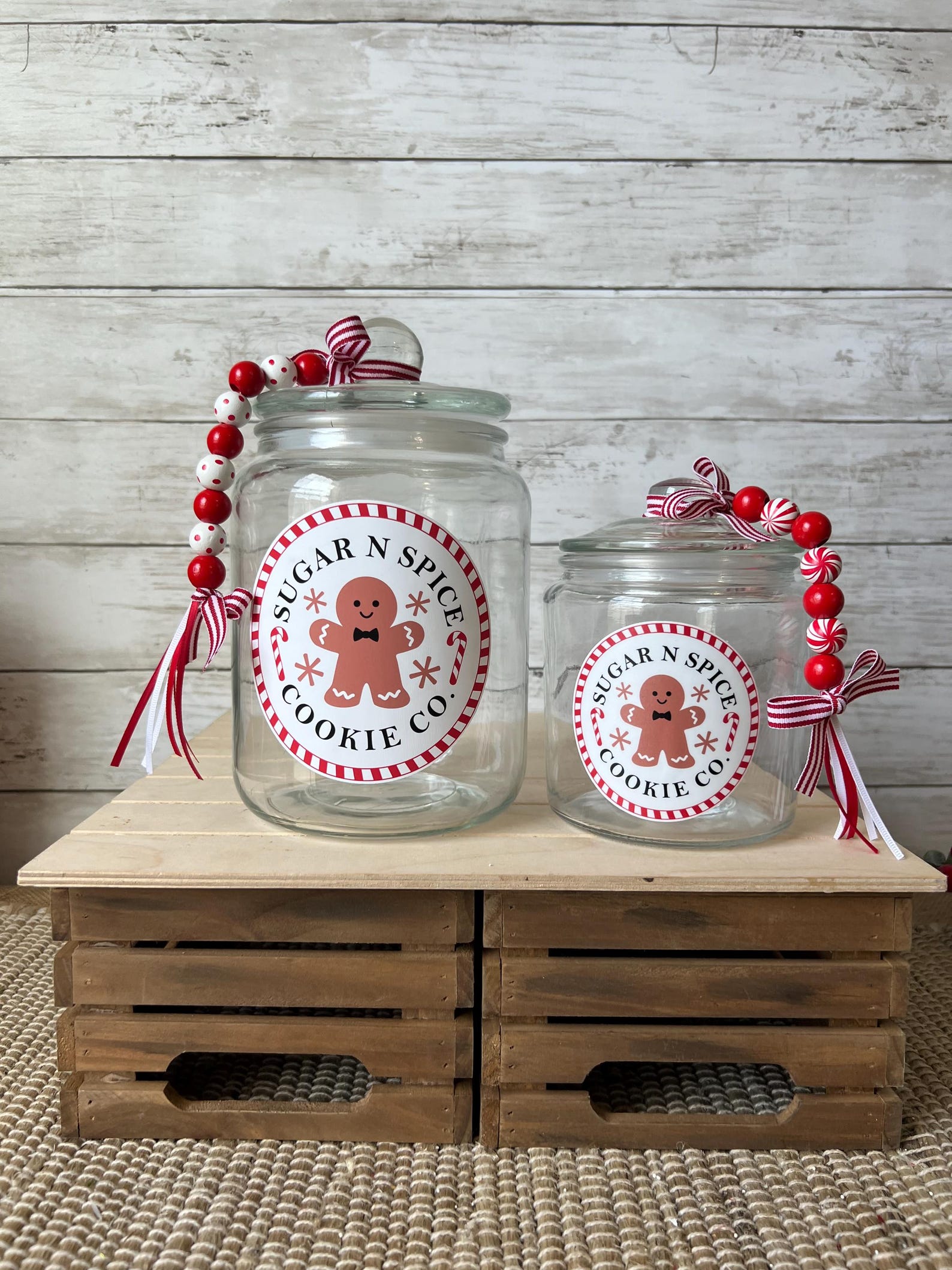 Glass Gingerbread Christmas Cookie Jar With Lid and Wood Bead Garland ...