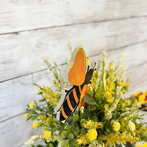 Bumblebee Tiered Tray Mini Floral Arrangement, Bee Themed Floral ...