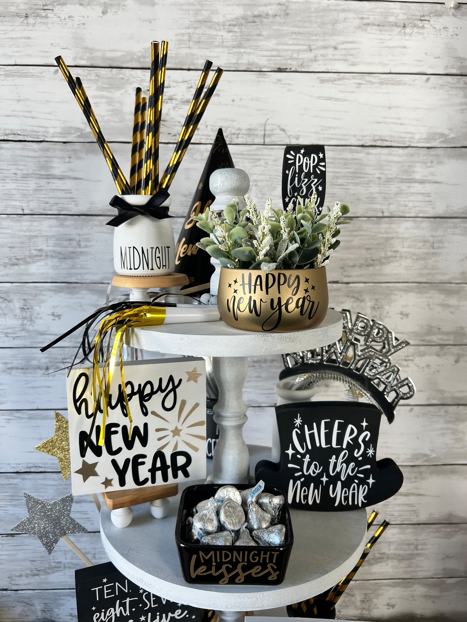New Year Tiered Tray Decor, New Years Mini Floral Arrangement, New ...