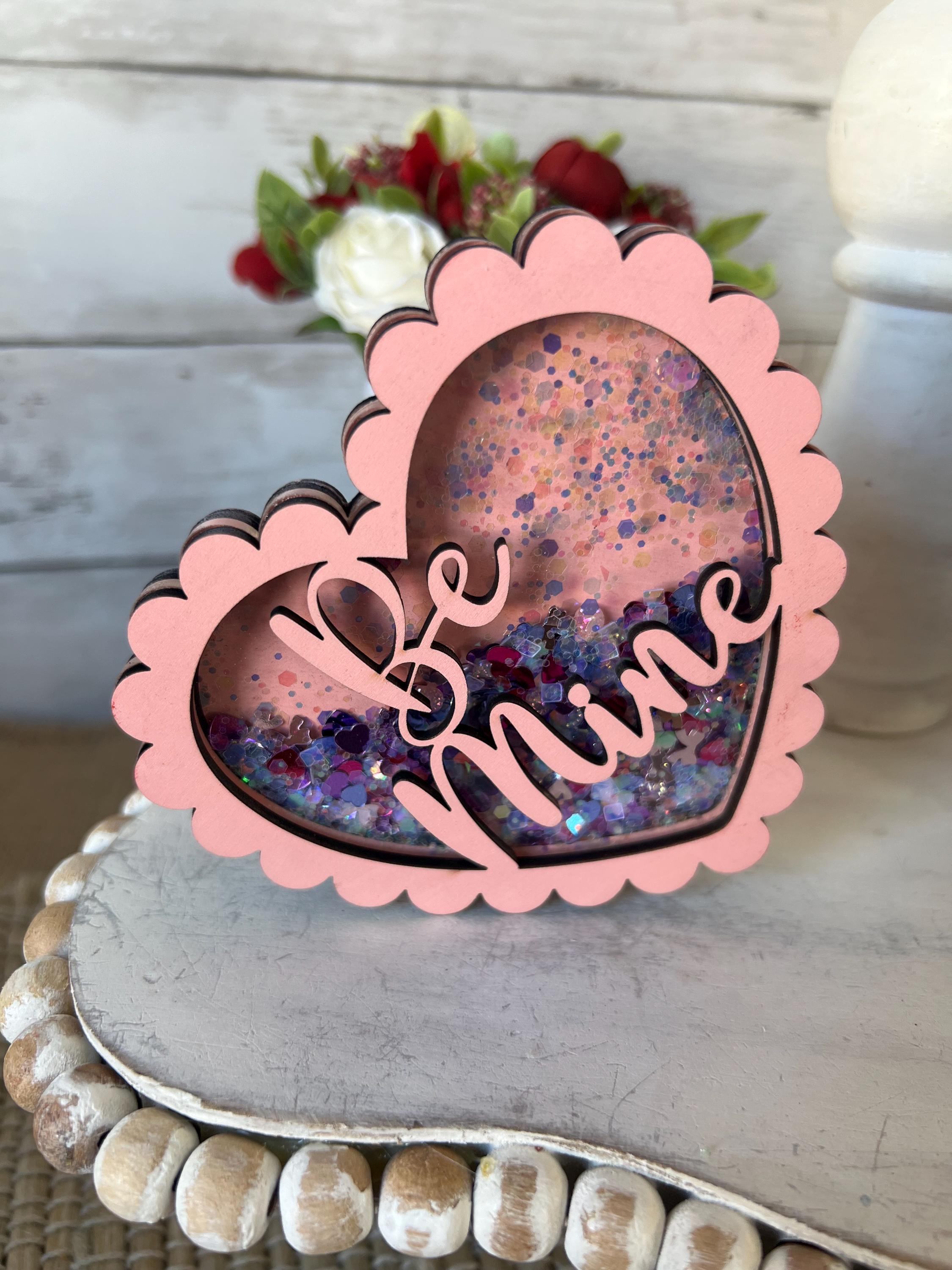 Valentines Day Wood Heart Shaker Signs, Freestanding Valentines Day ...