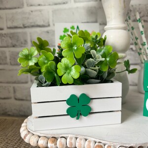 St. Patricks Day Tiered Tray Decor, St. Patricks Floral Arrangement ...