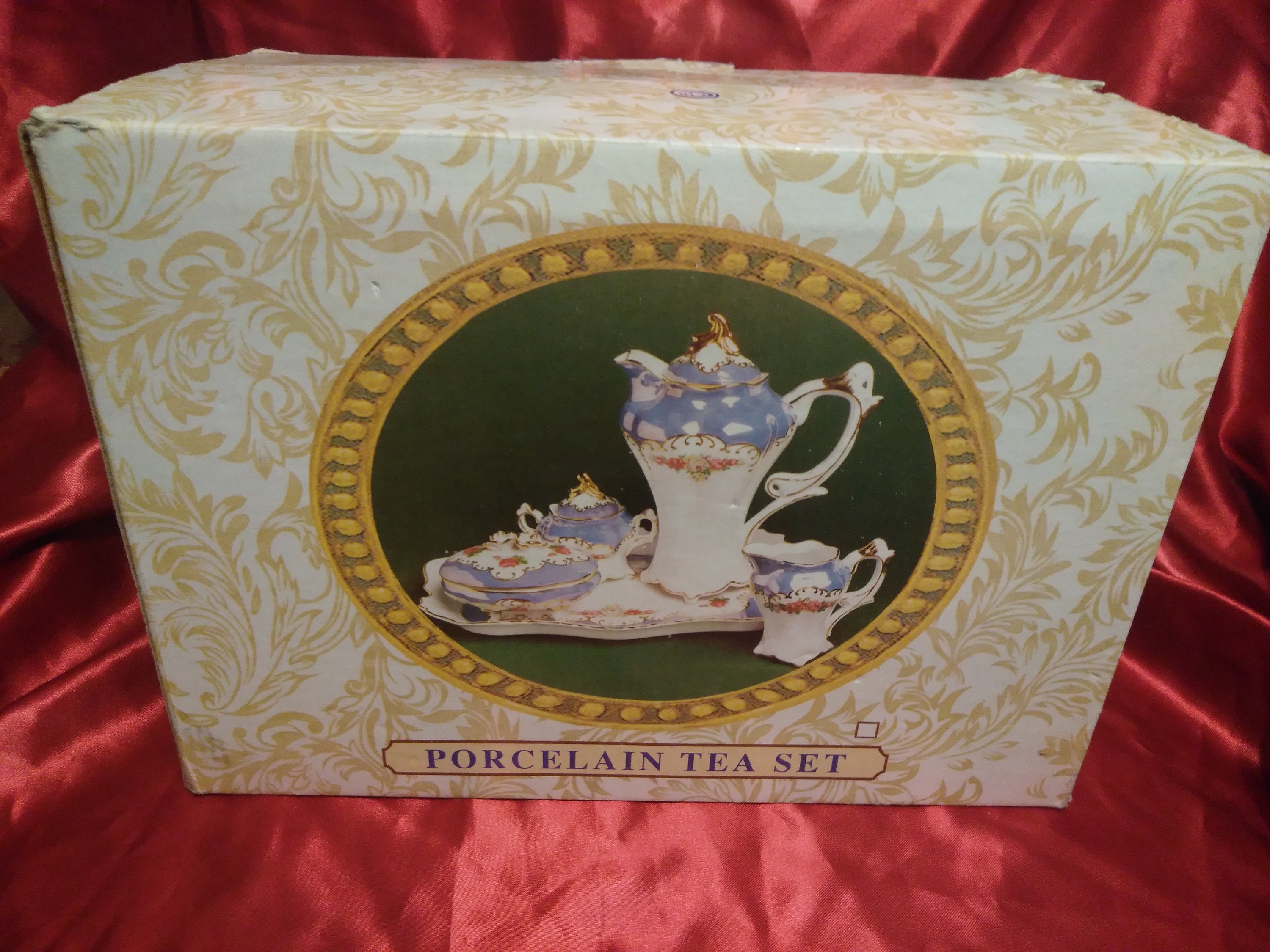 Figurines & Knick Knacks Art & Collectibles Beautiful CIB Porcelain Tea ...