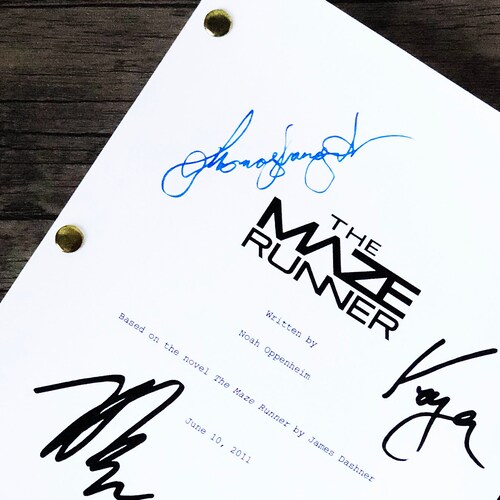 Maze Runner Movie Screenplay Script Autographed Dylan - Etsy UK