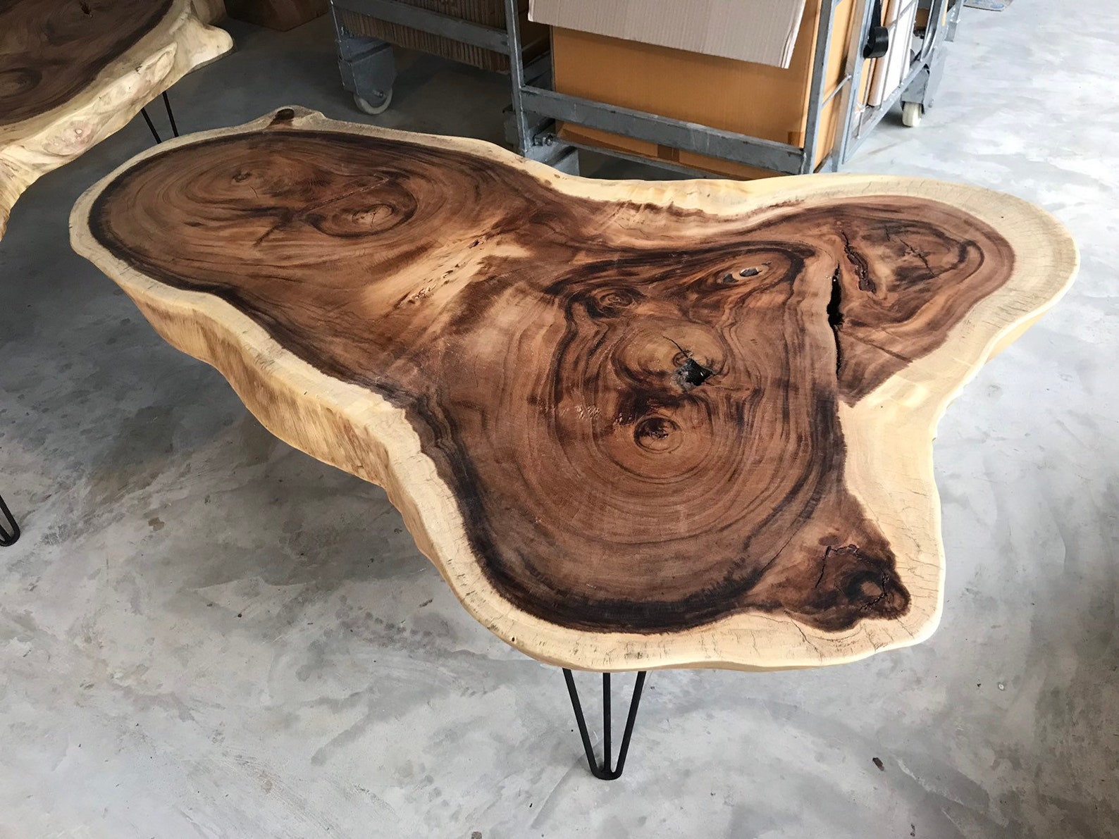 Live Edge Acacia Wood Coffee Table, Natural Round Slab, Steel Legs - Etsy