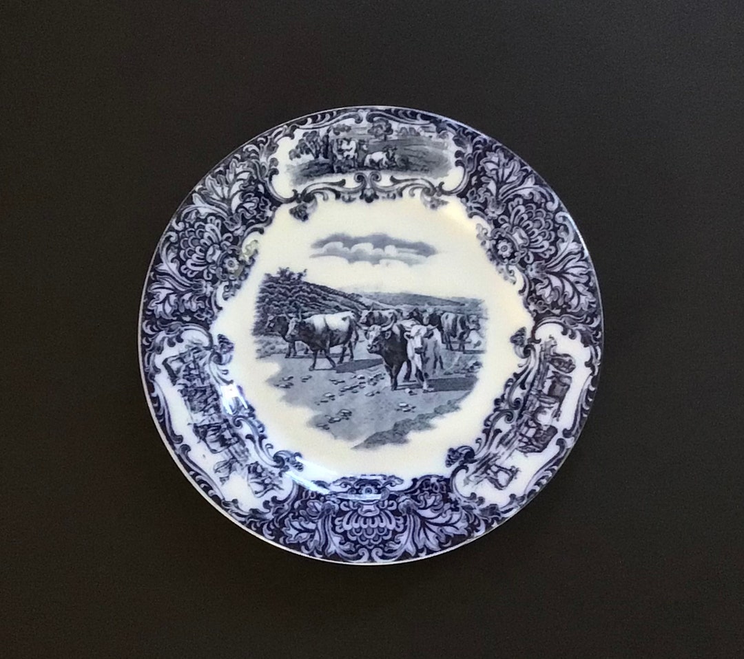 Antique Wedgwood & Co. Flow Blue Cows Plate, England Circa Late 19th C ...