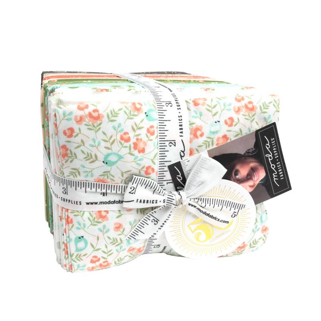Abloom, Fat Quarter 39 Piece Bundle, Precut Quilting Fabric, Spring ...