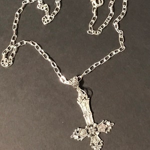Large Inverted Cross on Chunky Chain Gothic Tibetan Silver - Etsy UK
