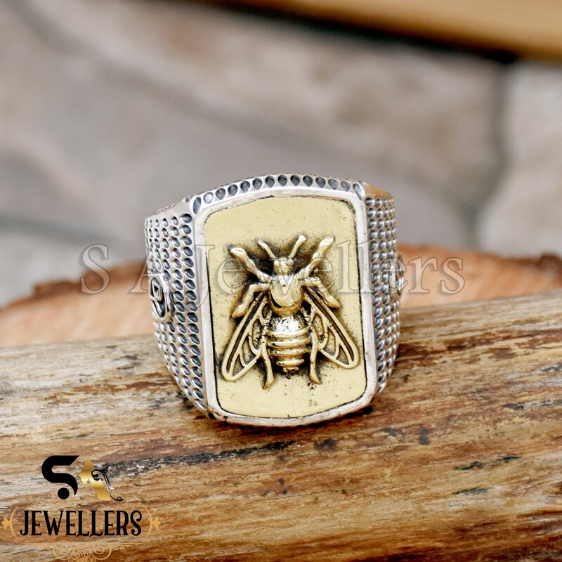 Bee Ring - Etsy