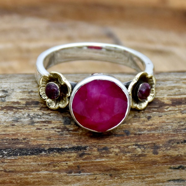 Ruby Flower Ring - Etsy