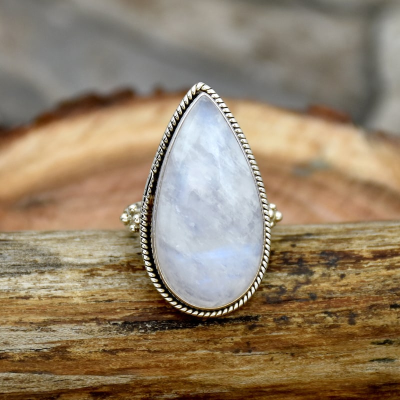 Large Moonstone Ring - Etsy