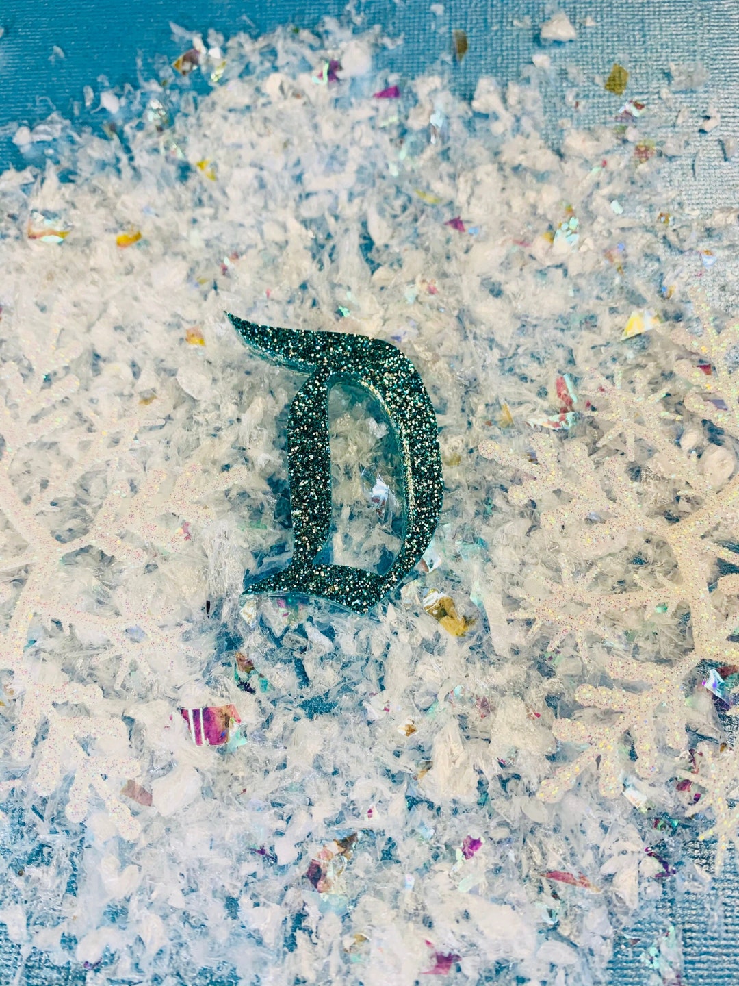 Elsa Dapper Day Pin - Etsy