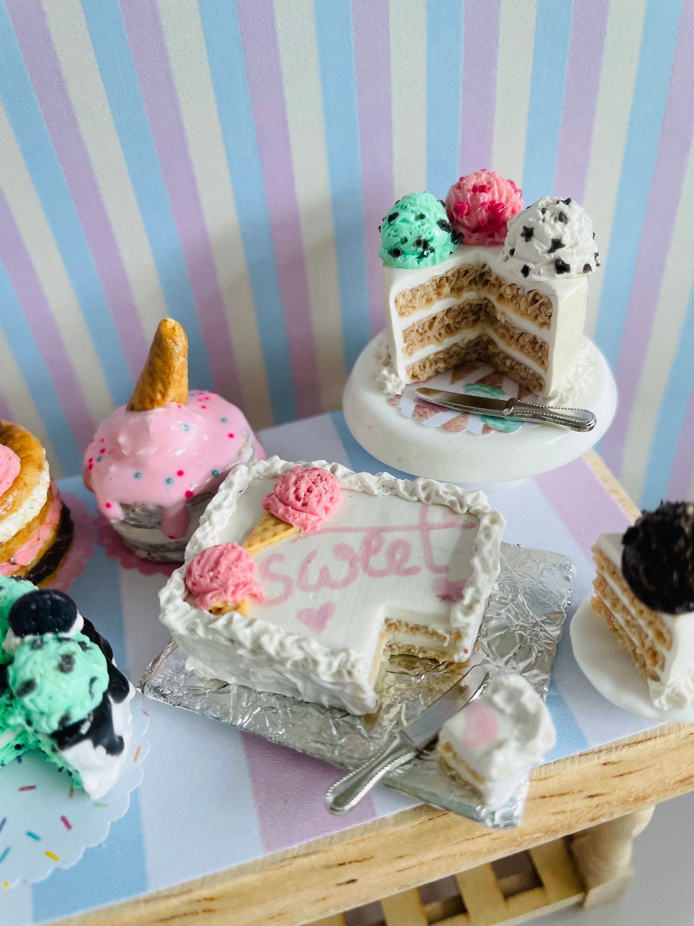 1:12 Scale Dollhouse Miniature Cake Dolls House Kitchen Food | Etsy