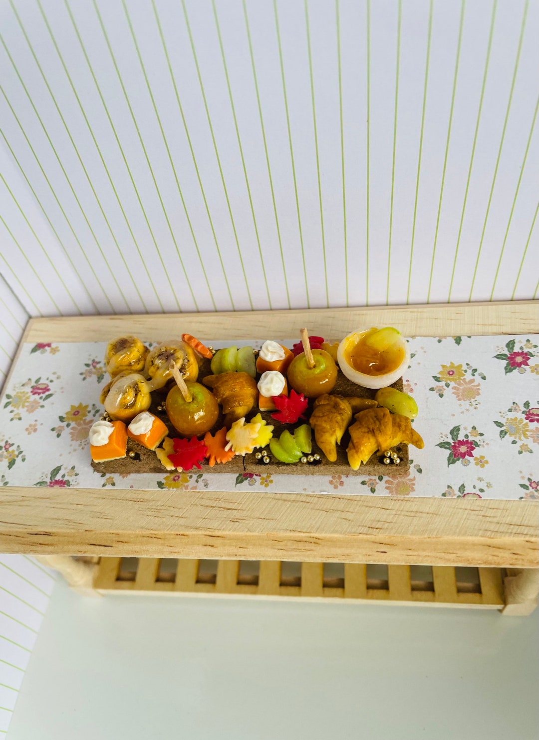 1:12 Scale Dollhouse Miniature Cake Dolls House Food Accessory Baking ...