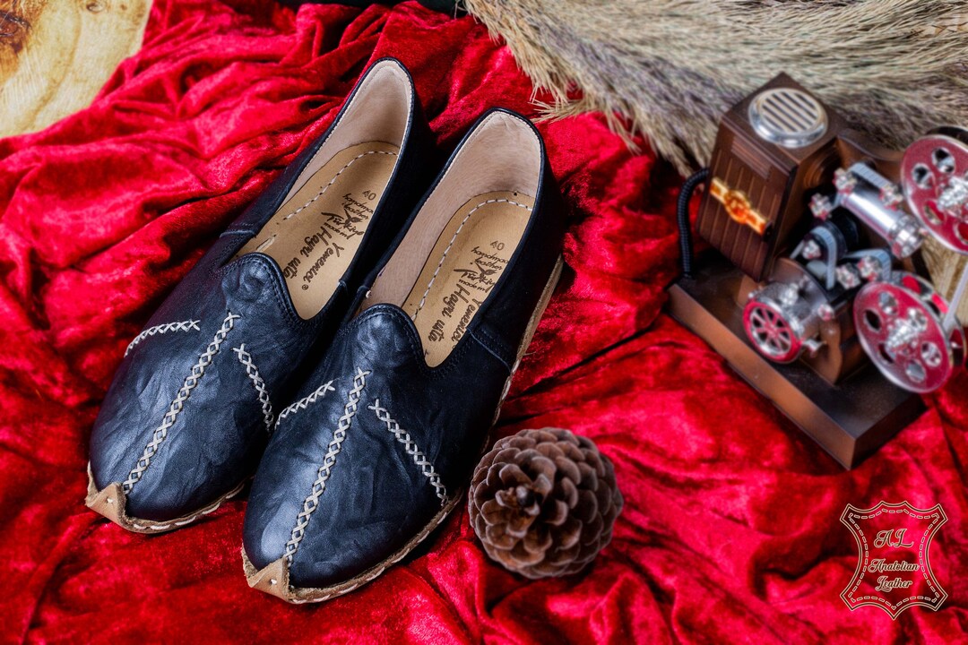 Turkish Genuine Leather Handmade Men Aladdin Yemeni Shoes, Natural ...