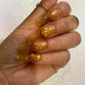 Golden Star Press on Nails - Etsy