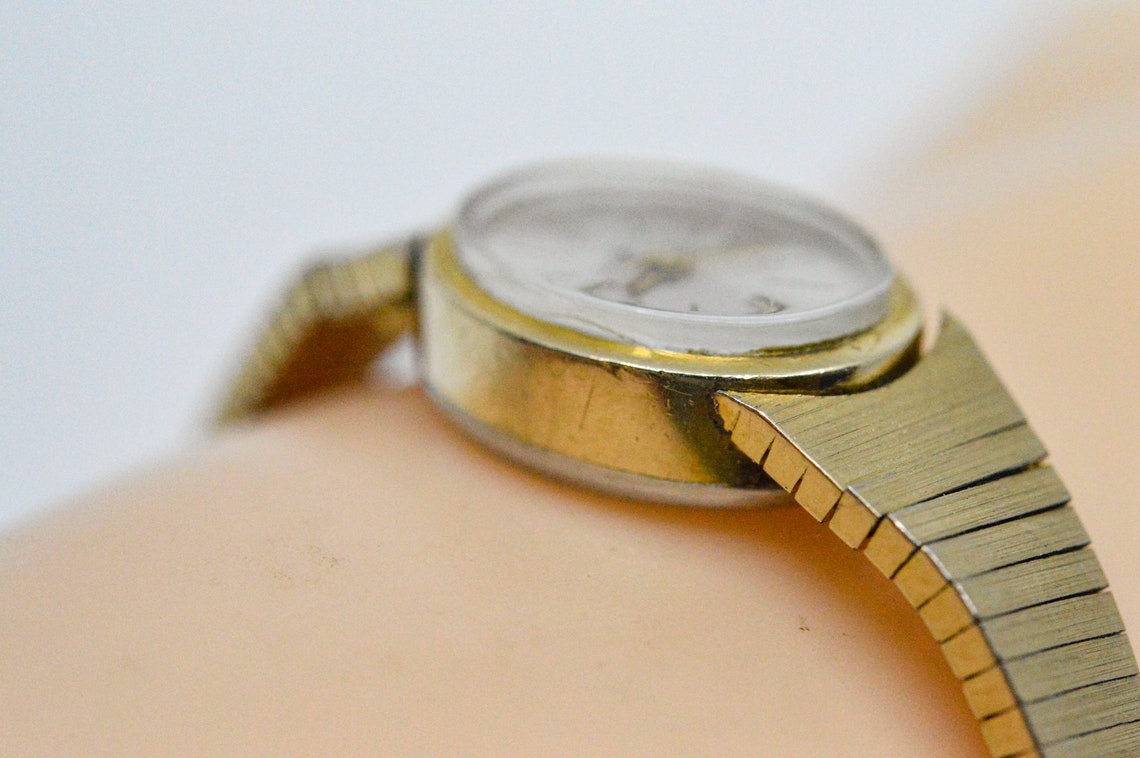 Vintage Hamilton gold tone womens wind upmechanical watch | Etsy