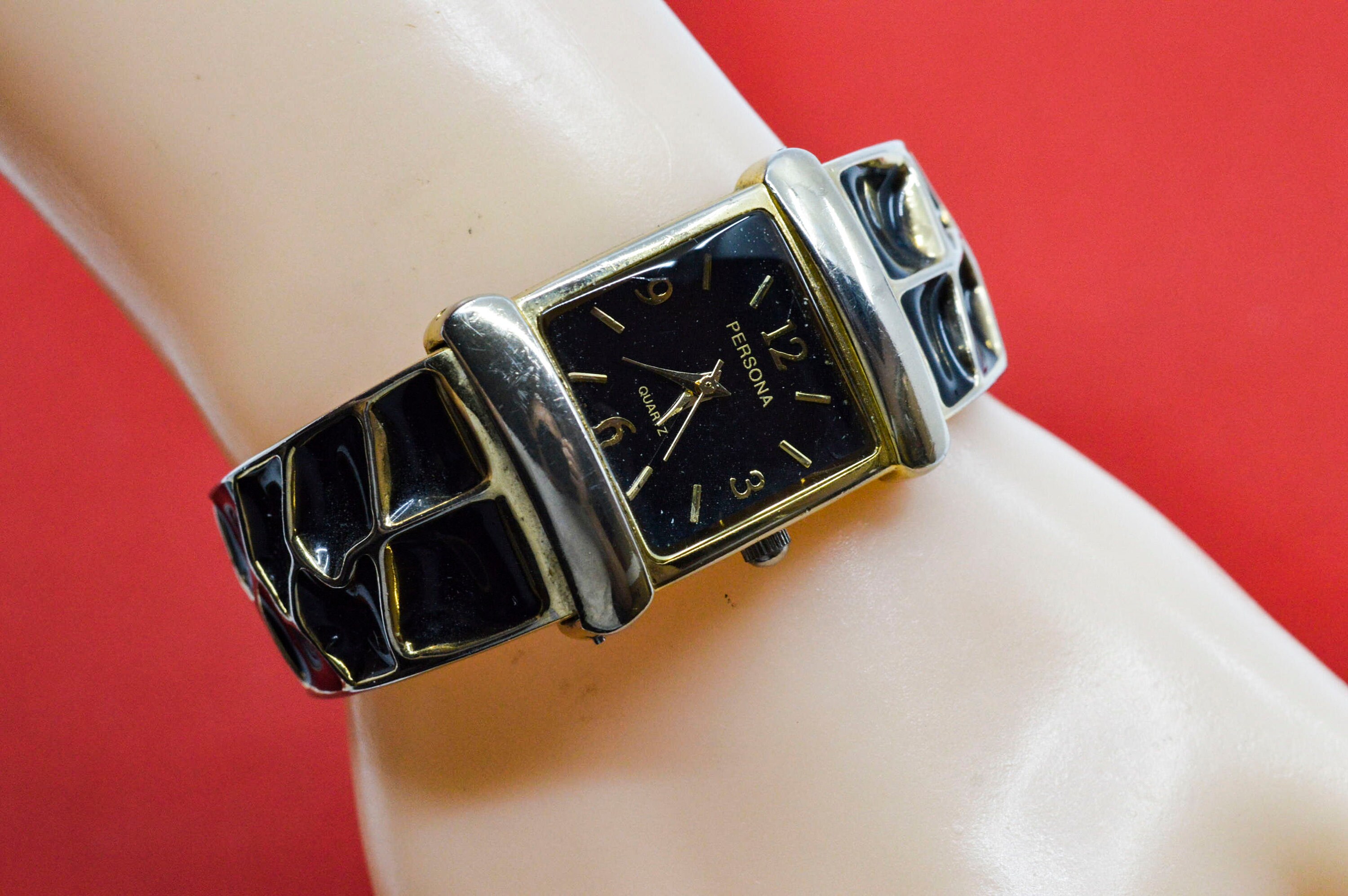Persona Gold and Black Tone Womens Fashion Watch - Etsy