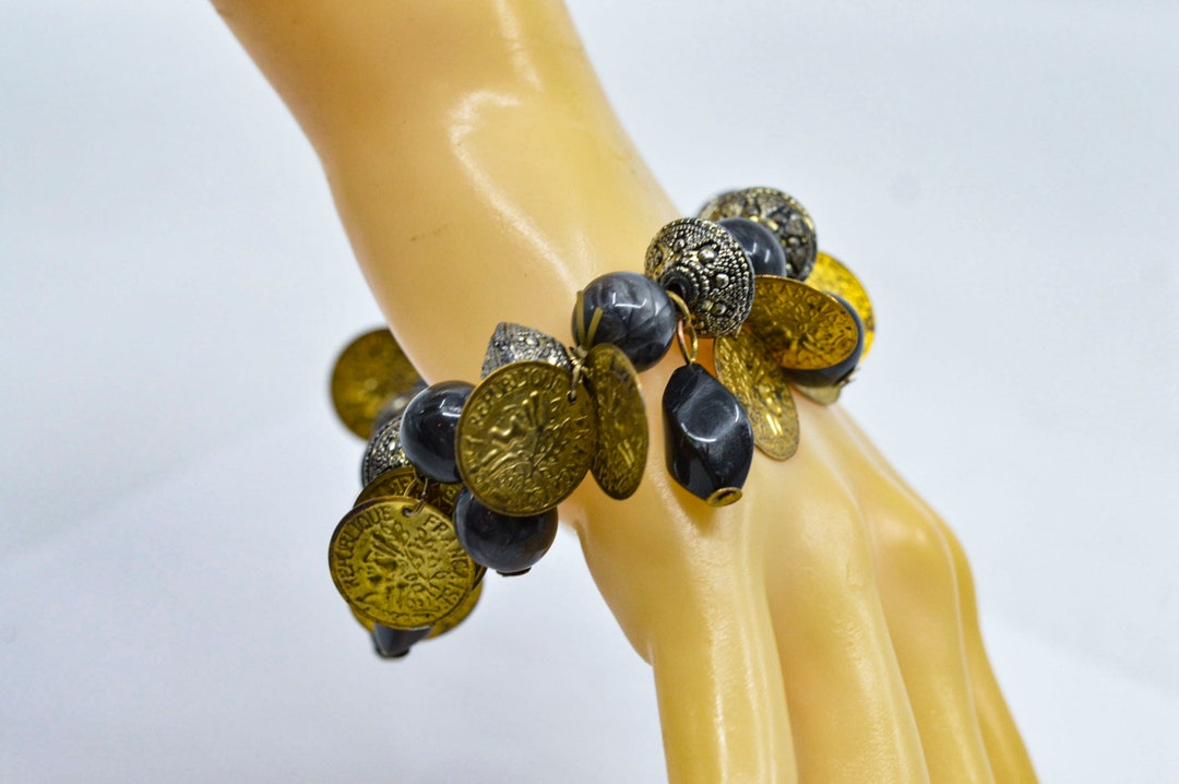 Black and Gold Tone, Womens, Fashion , Beaded , Stretch Bracelet - Etsy
