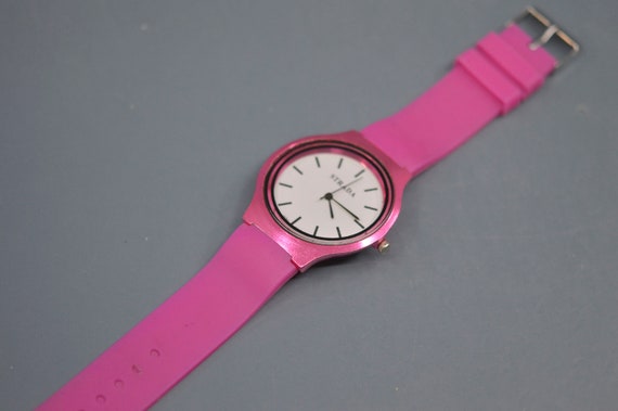 Strada , pink tone with white dial, womens watch - Gem