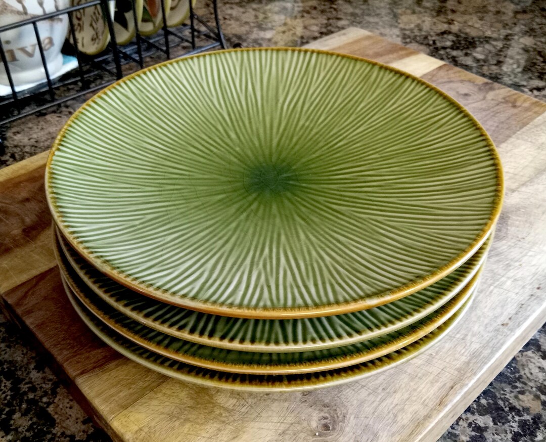 SET of 4 Target Home LOTUS GROVE 8.5 Green Salad Plates Bamboo Gibson ...