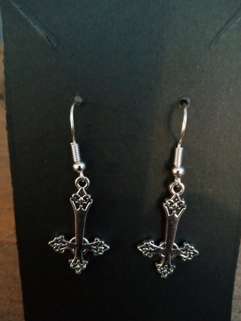 Gold Silver or Bronze Inverted Cross Earrings Upsidedown - Etsy