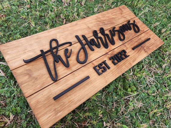 Family name wood sign store
