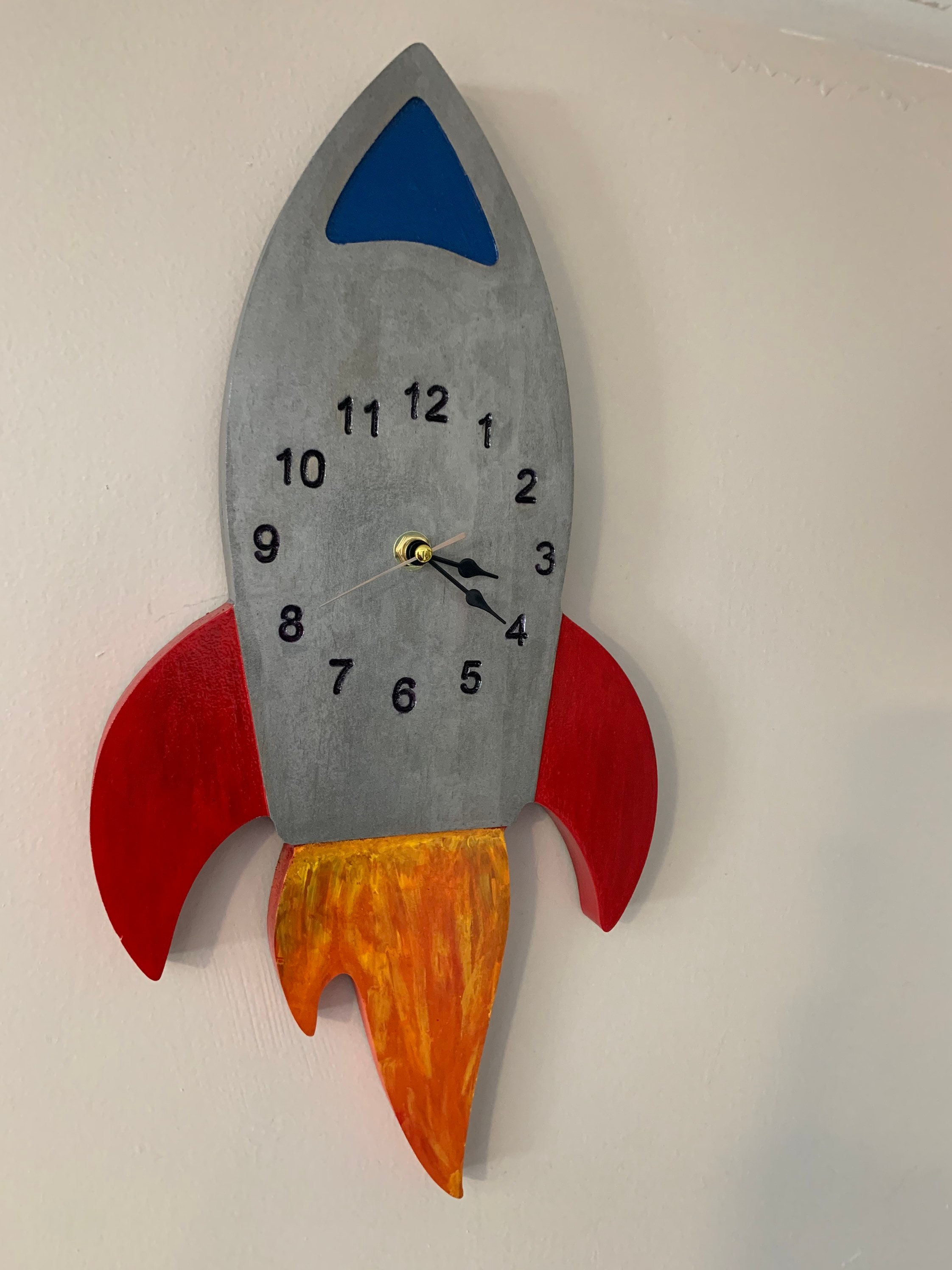 Spaceship Clock - Etsy
