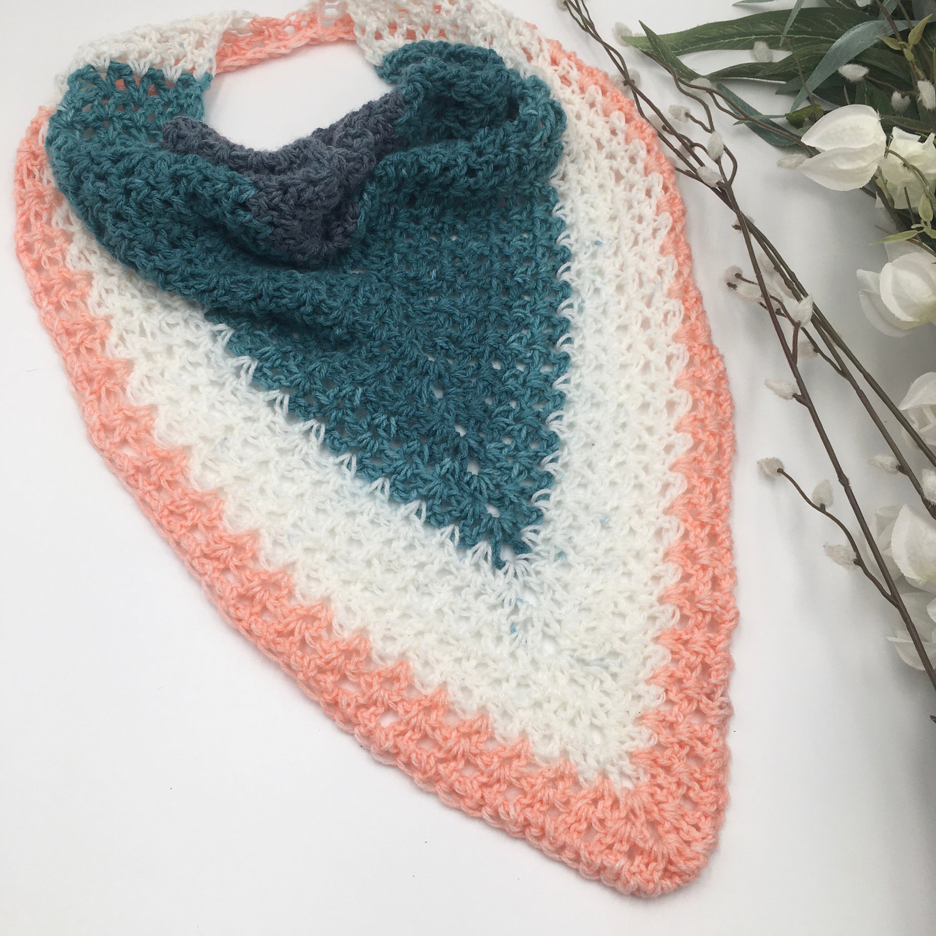 Katerie Cowl Crochet PATTERN PDF Triangle Cowl Crochet | Etsy