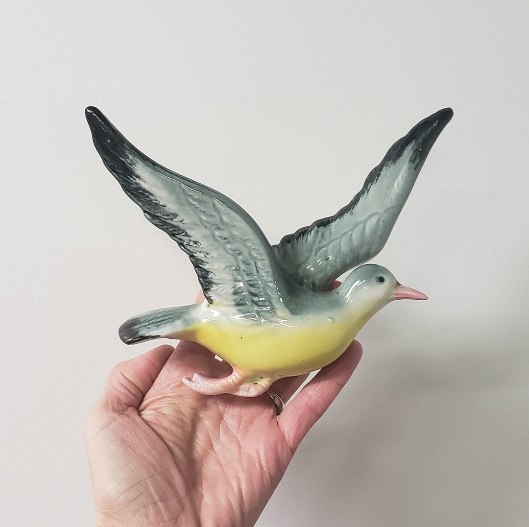 Vintage Ceramic Flying Bird, Vintage 3d Wall Hanging Porcelain Bird in ...
