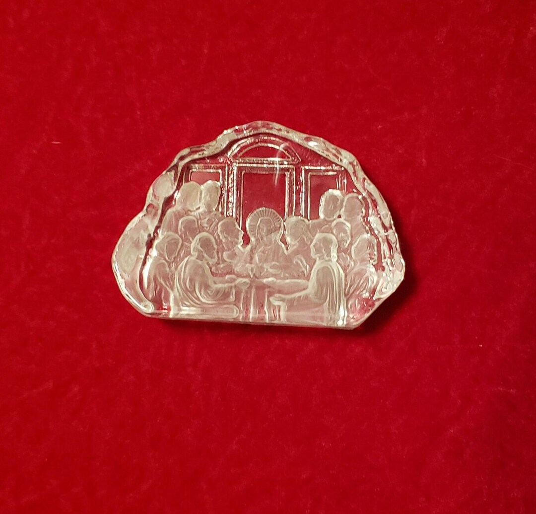 Last Supper Glass Paperweight. Small Art Glass Paperweight Last Supper ...