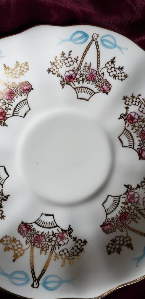 Queen Anne Ribbons and Bows Bone China England Ribbons Bows | Etsy