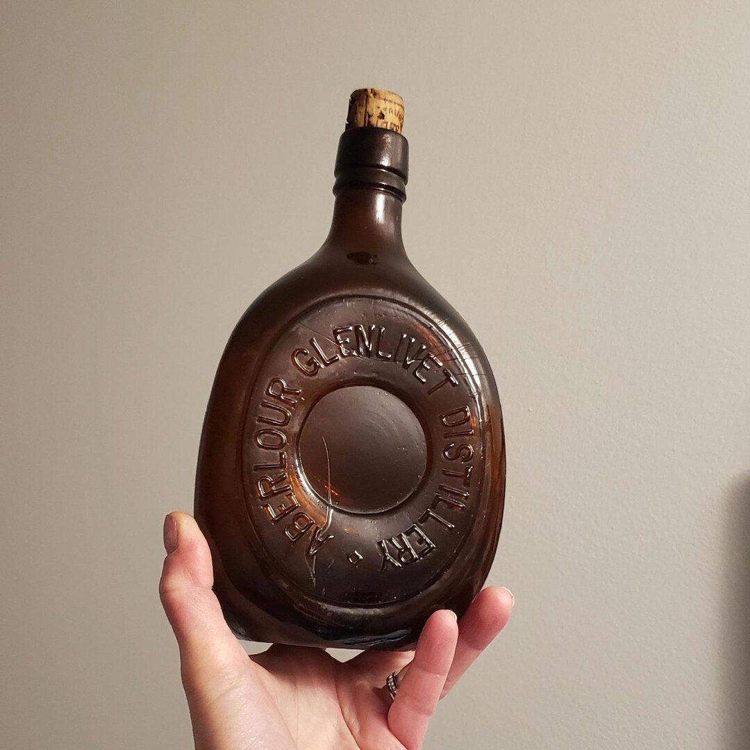 Aberlour GLENLIVET Distillery , 3 Sided Bottle by W H Holt & Sons ...