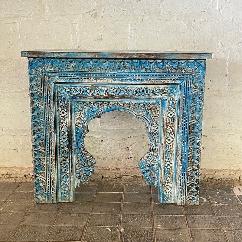 Distressed Table - Etsy