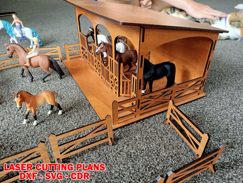 Miniature Horse Stable Plans - CDR, DXF & Svg for 4mm Plywood - DIY ...