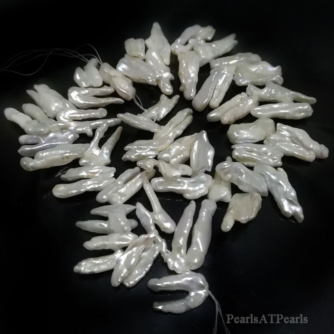 16 Inches 25-40mm Spill Shaped Natural White Freshwater Biwa Pearls ...