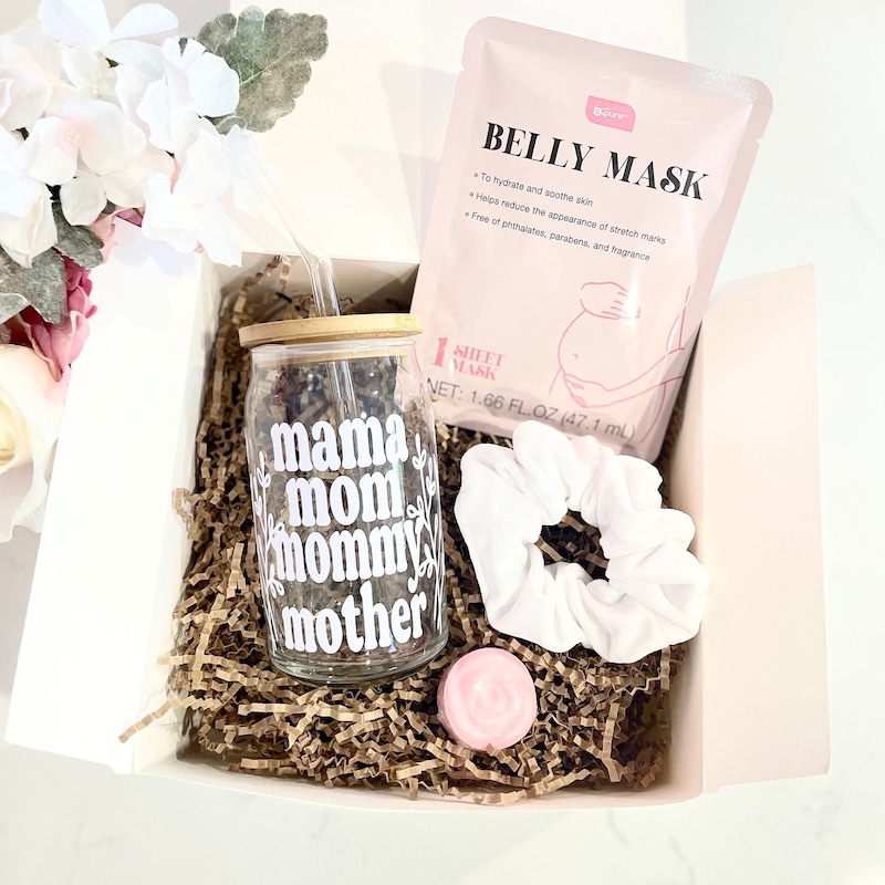 Maternity Gift - 60+ Gift Ideas for 2025