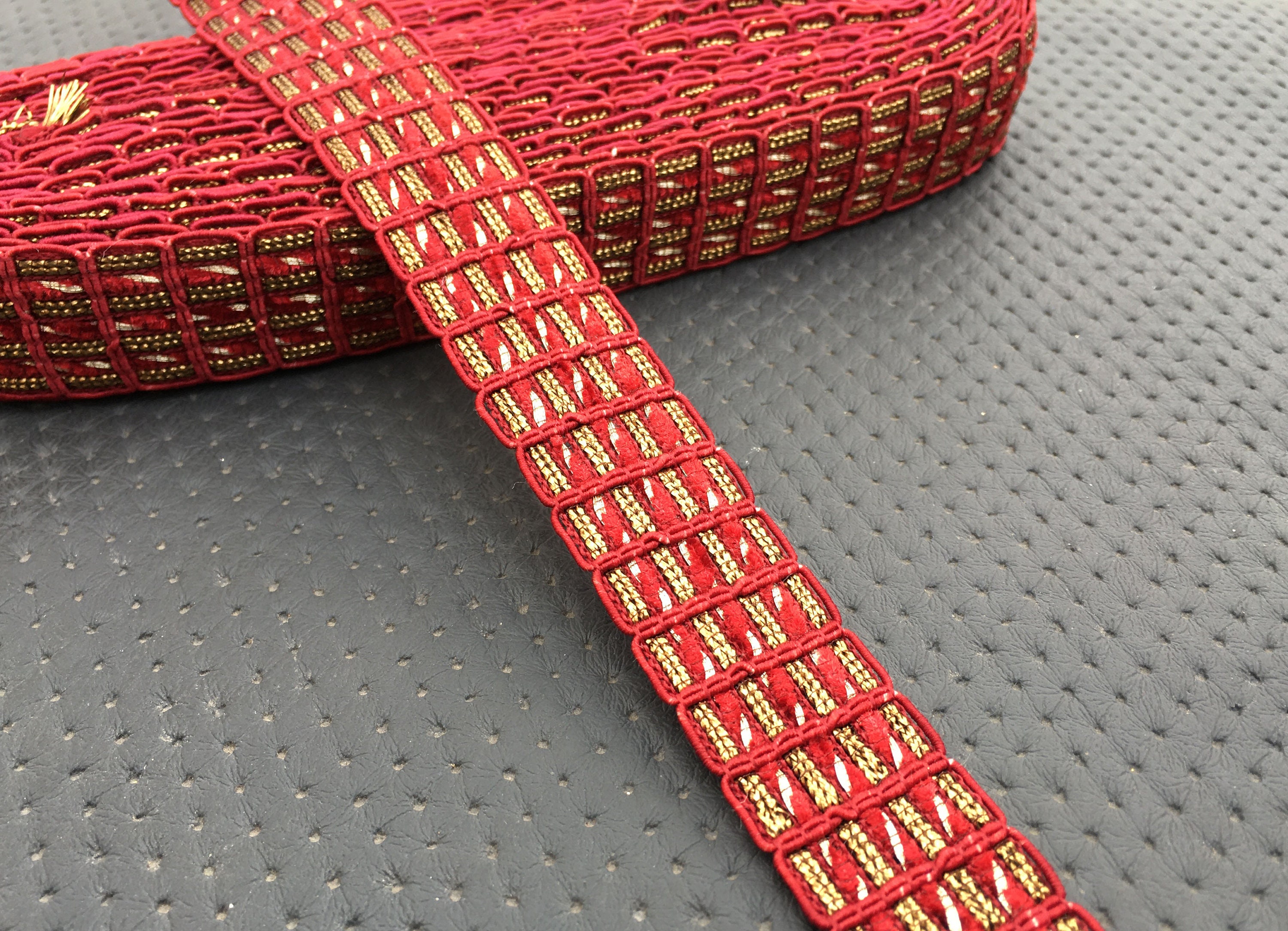 By Yard Beautiful Dark Red Shaded Woven Ribbon Lace Trim for - Etsy