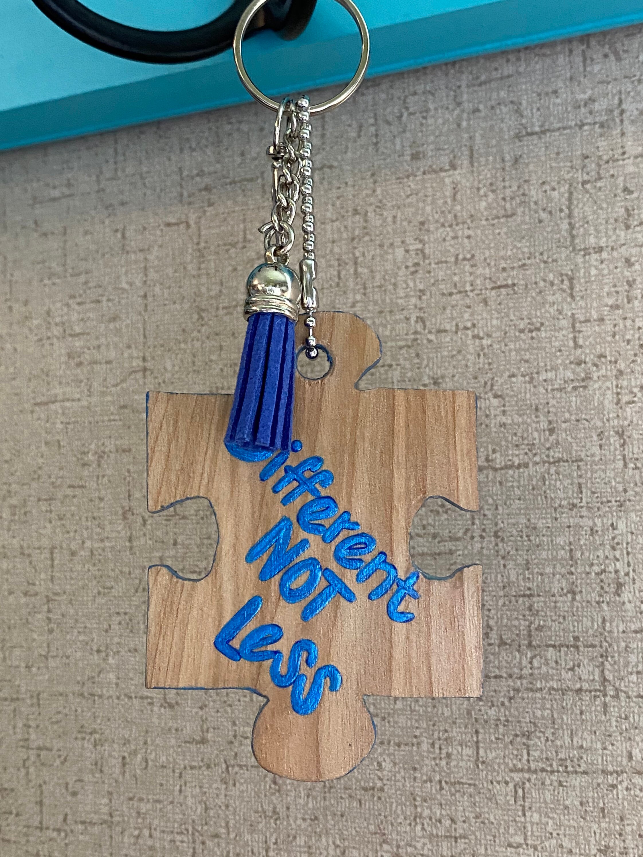 Puzzle Piece Keychain Wooden Keyring Custom Autism - Etsy.de