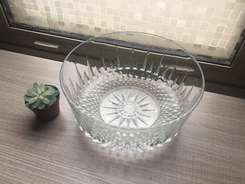 Vintage Arcoroc France Crystal Starburst Large Glass Serving Bowl - Etsy